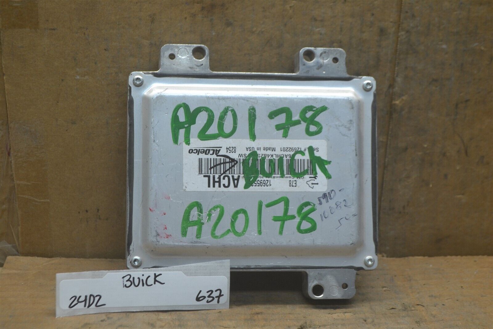 17-18 Chevrolet Sonic Trax Engine Control Unit ECU 12692201 Module 637 ...