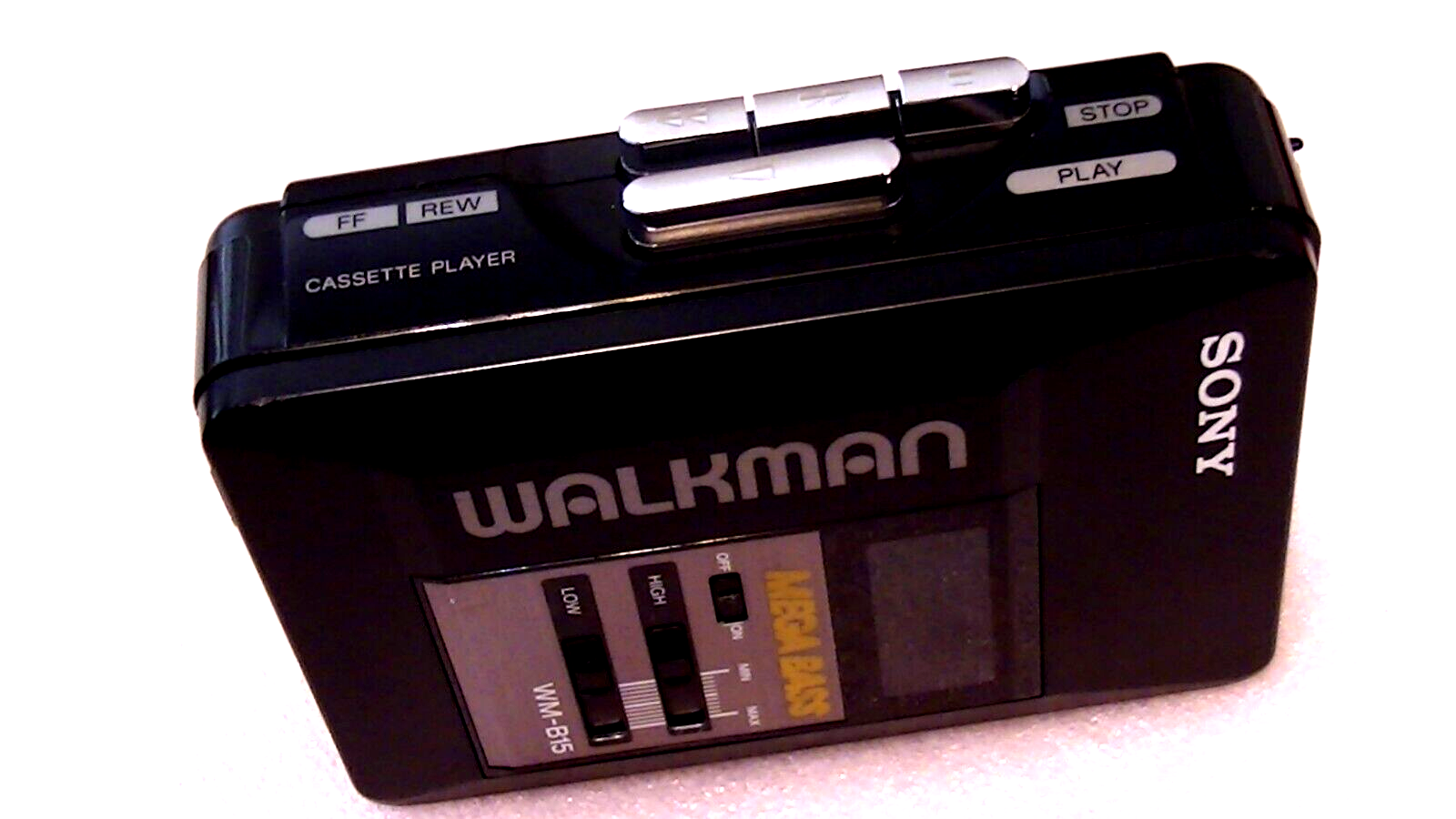 Restored VINTAGE SONY WALKMAN CASSETTE PLAYER WM-B15, Works very well ...