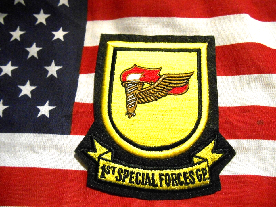 US Army 1st Special Forces Group Flash & Pathfinder Badge Pocket Patch ...