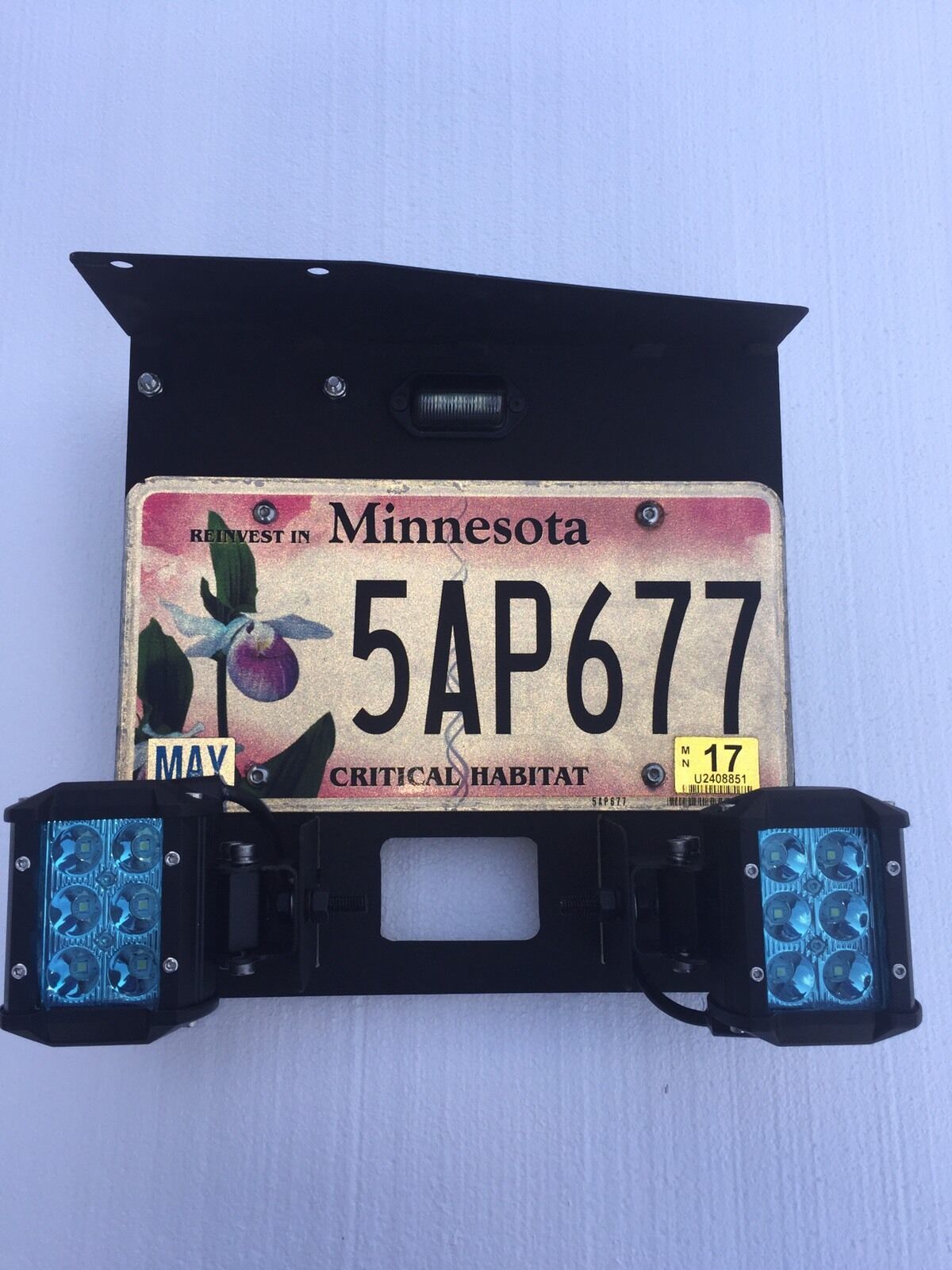 PREMIUM HUMVEE REAR LICENSE PLATE BRACKET FRAME + 3 LIGHTS - ReverseNo ...