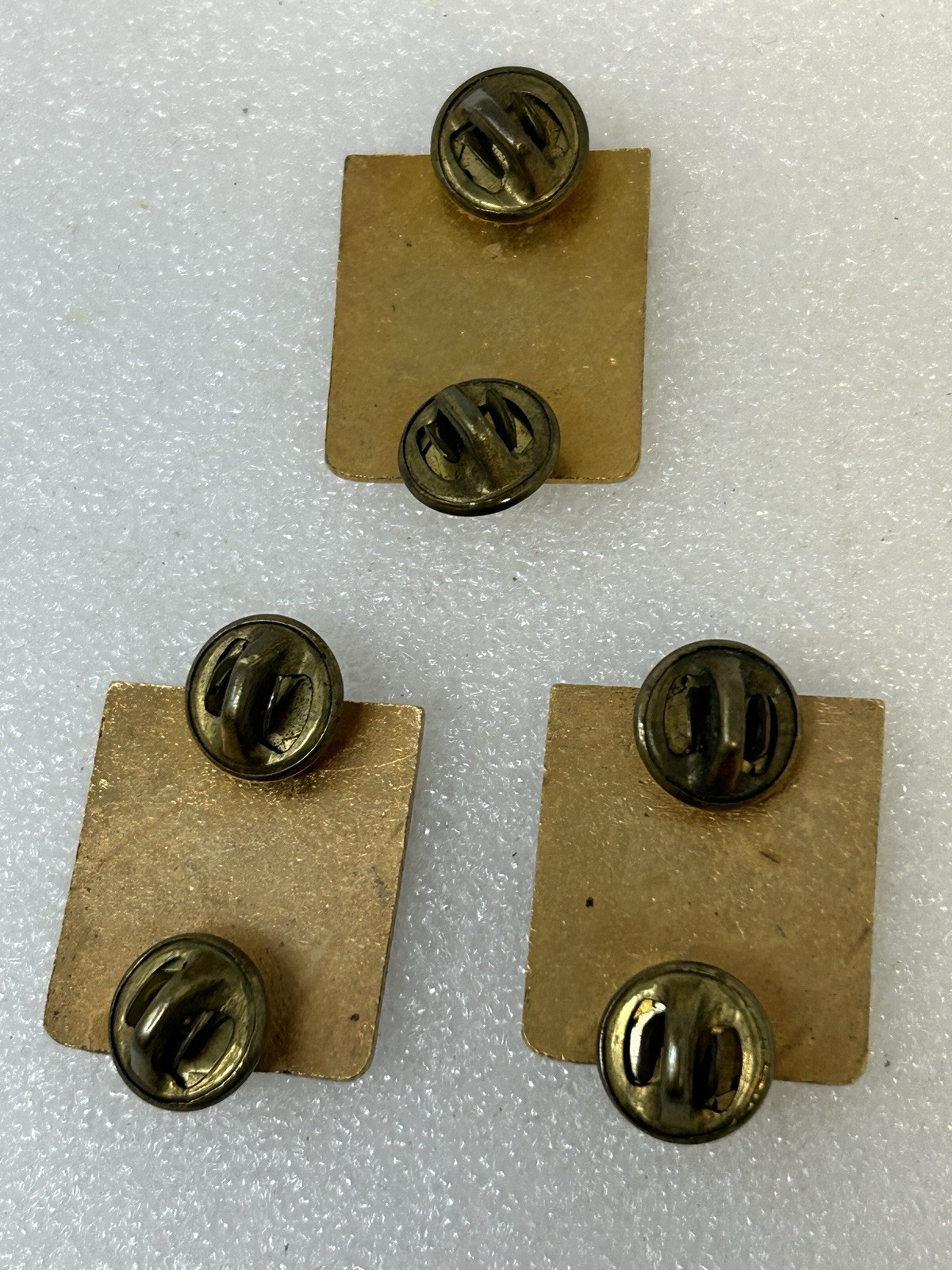 WW2 U.S. Army Unit Crest 47th Infantry Regiment Pin DUI - Pins