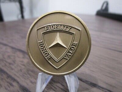 USMC 3rd Marine Division Challenge Coin #133L - Challenge Coins