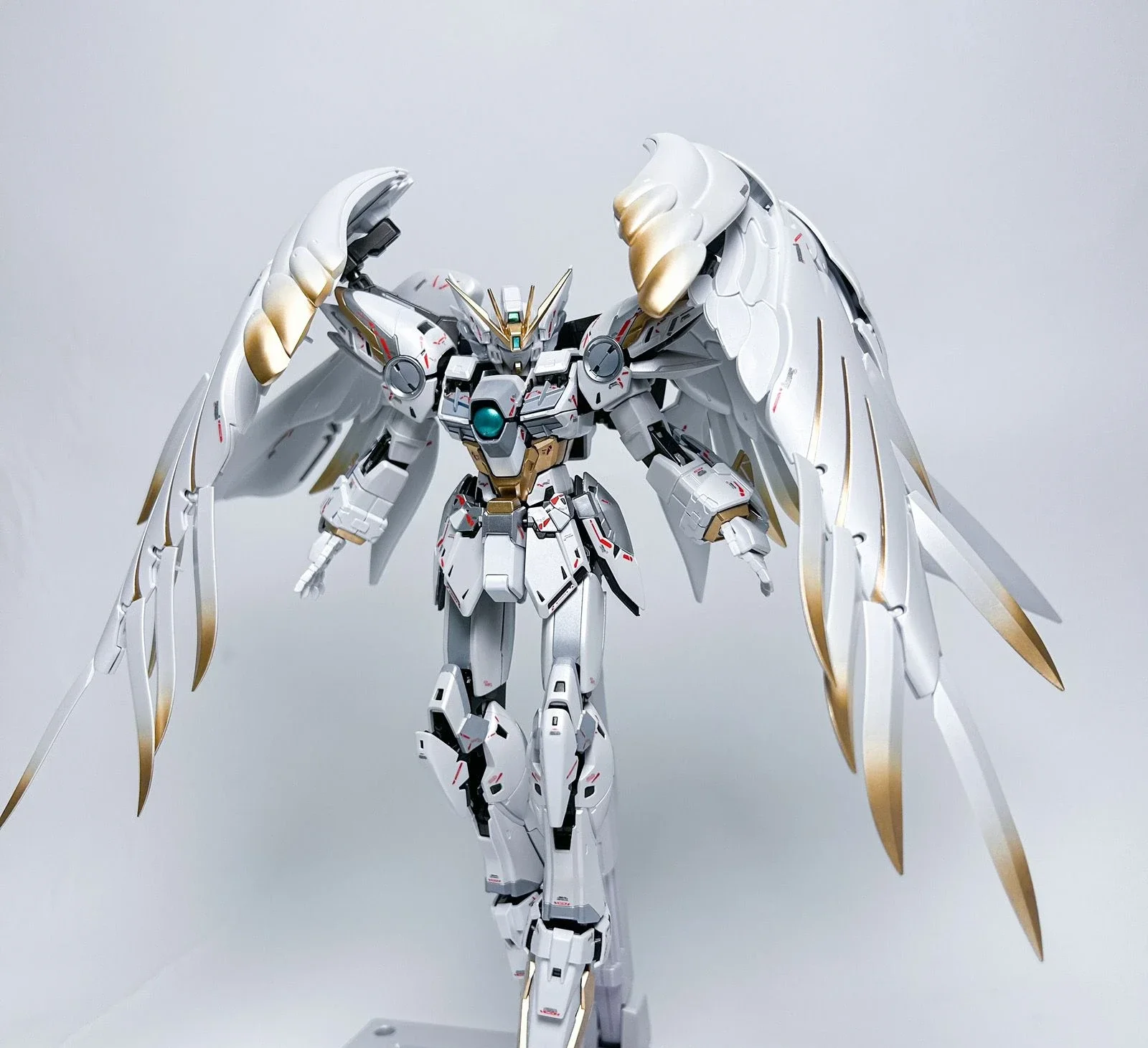 1/100 MG Wing Gundam Ka. Snow White Prelude and 50 similar items