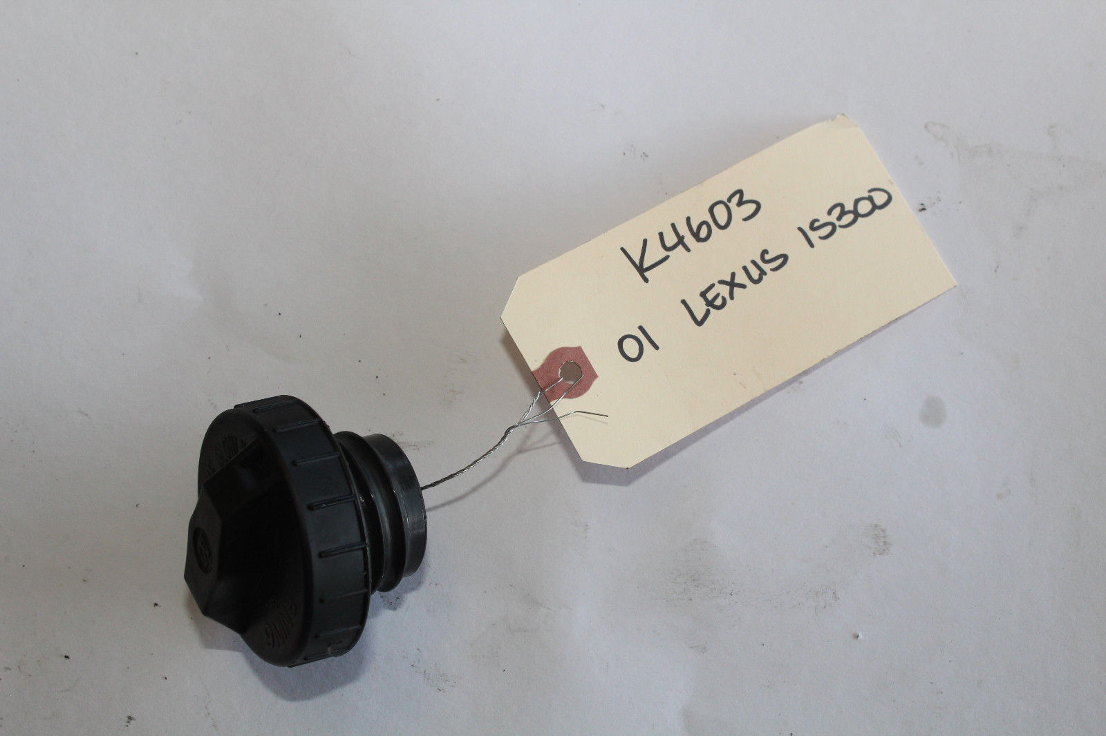 2001-2005 LEXUS IS300 FUEL GAS TANK CAP WITHOUT TETHER LINE K4603 ...