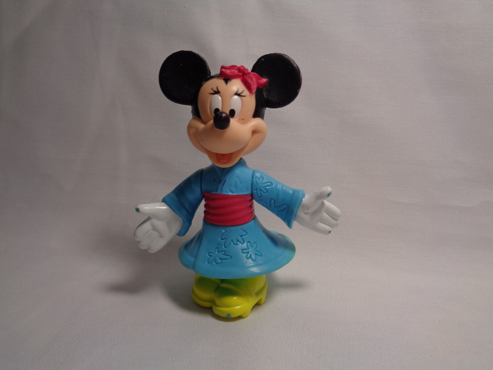 McDonald's Disney Minnie Mouse Epcot Japan in Kimono Figure or Cake ...
