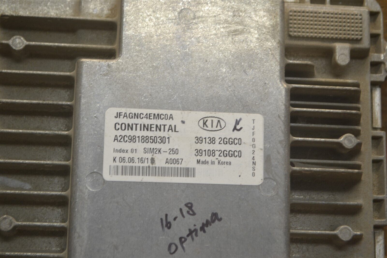 16-18 Kia Optima 2.4L Engine Control Unit ECU 391382GGC0 Module 637-6C6 ...
