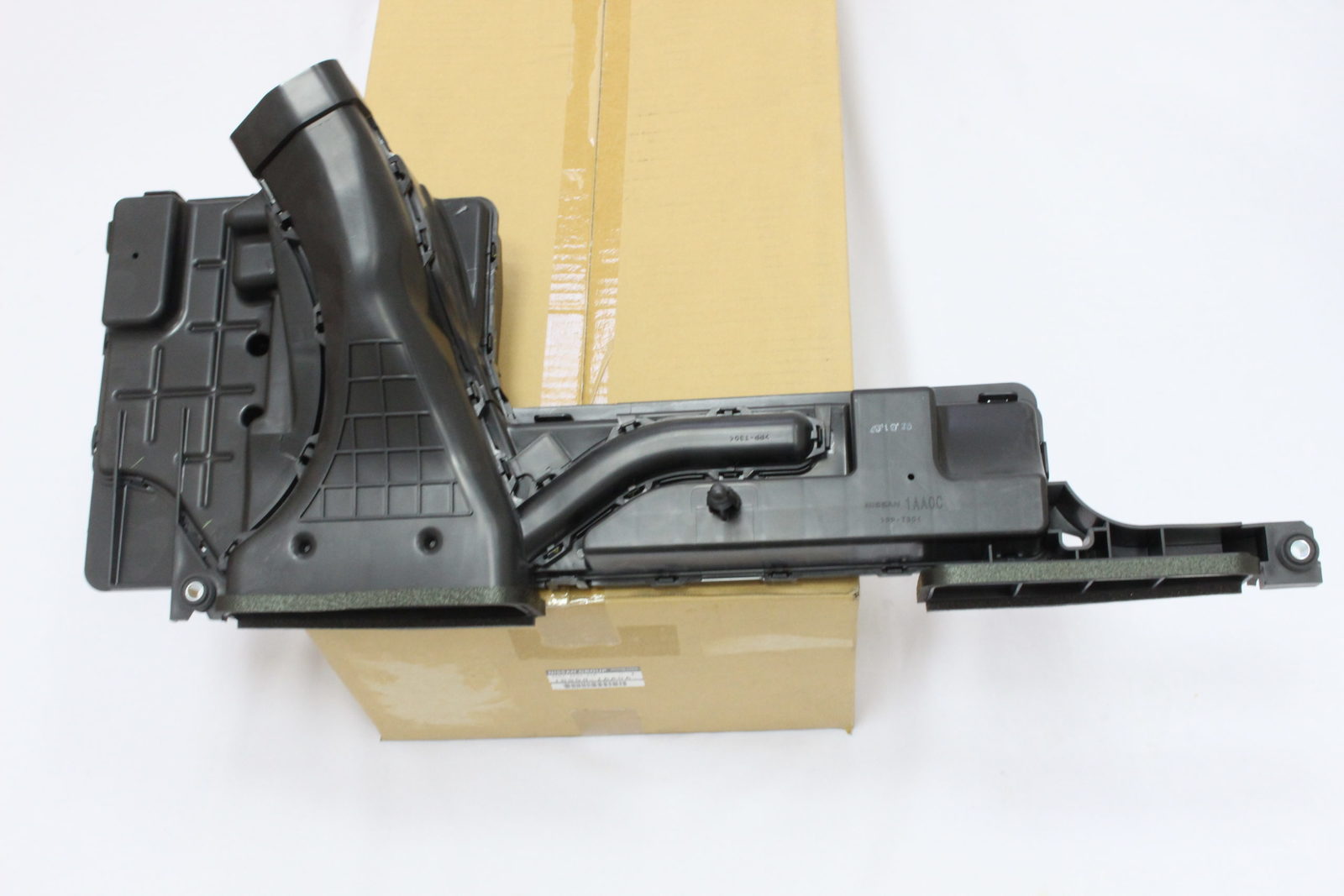 Nissan Murano 2009-2014 Quest 2011-2017 OEM Genuine Engine Air Inlet ...