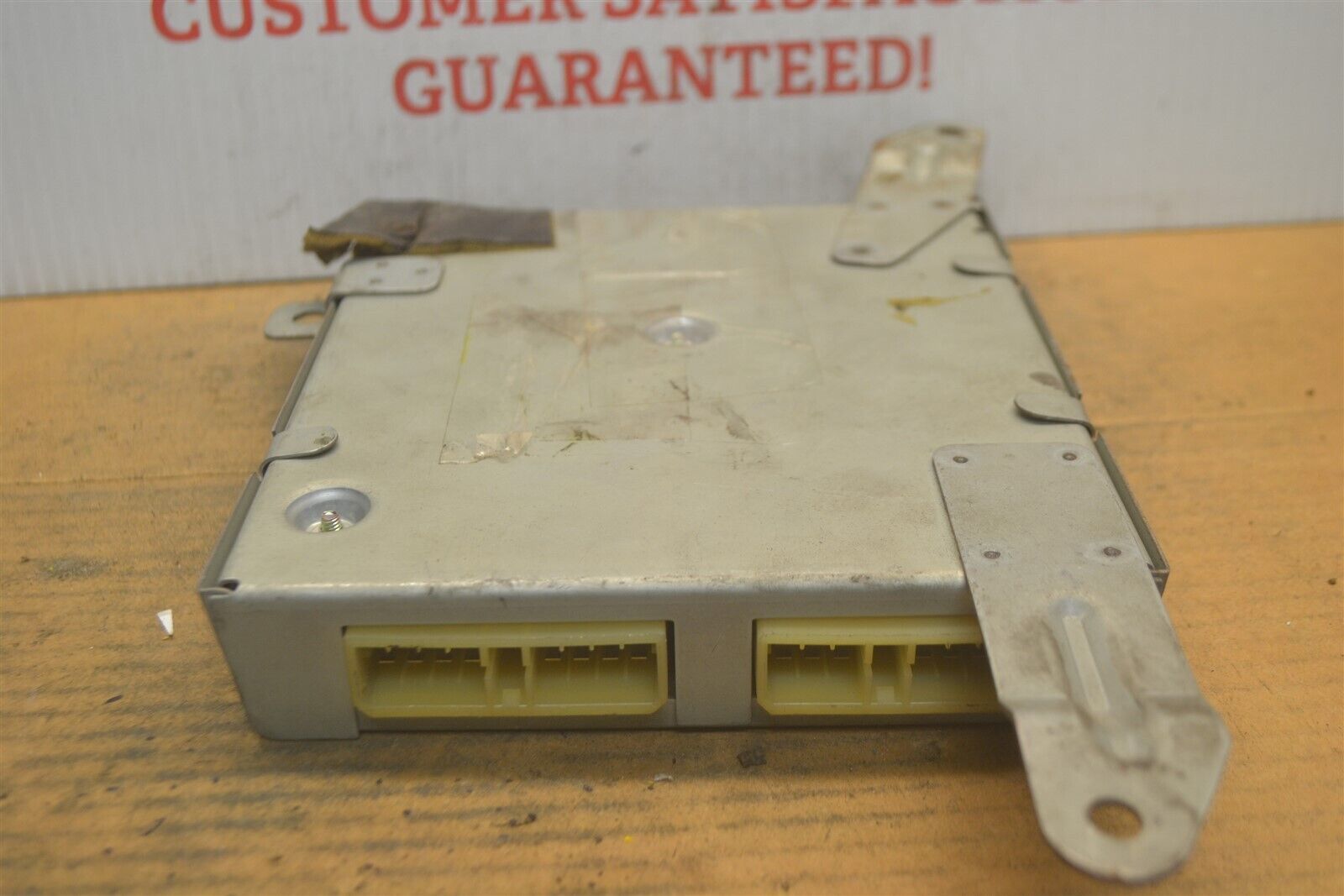 1990-93 Isuzu Pickup 2.3L Engine Control Unit ECU 8943351051 Module 624 ...