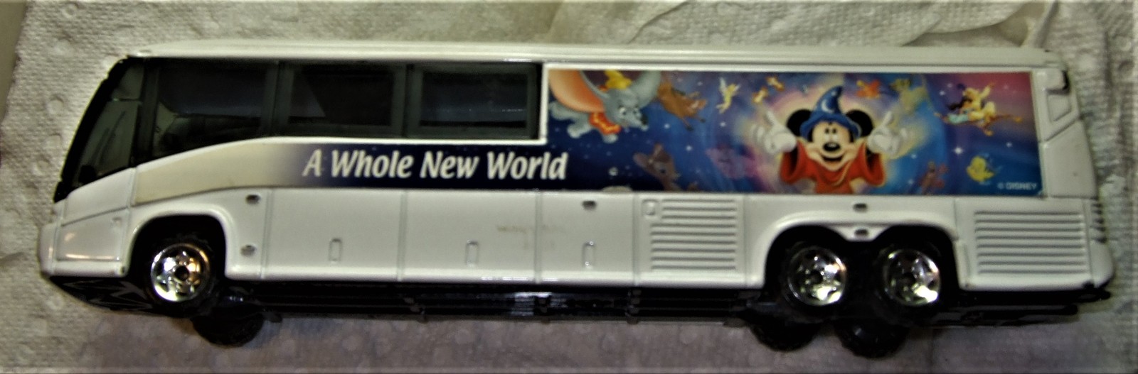 MATCHBOX DISNEYLAND Resort THEME PARK 1999 WALT DISNEY WORLD BUS ...