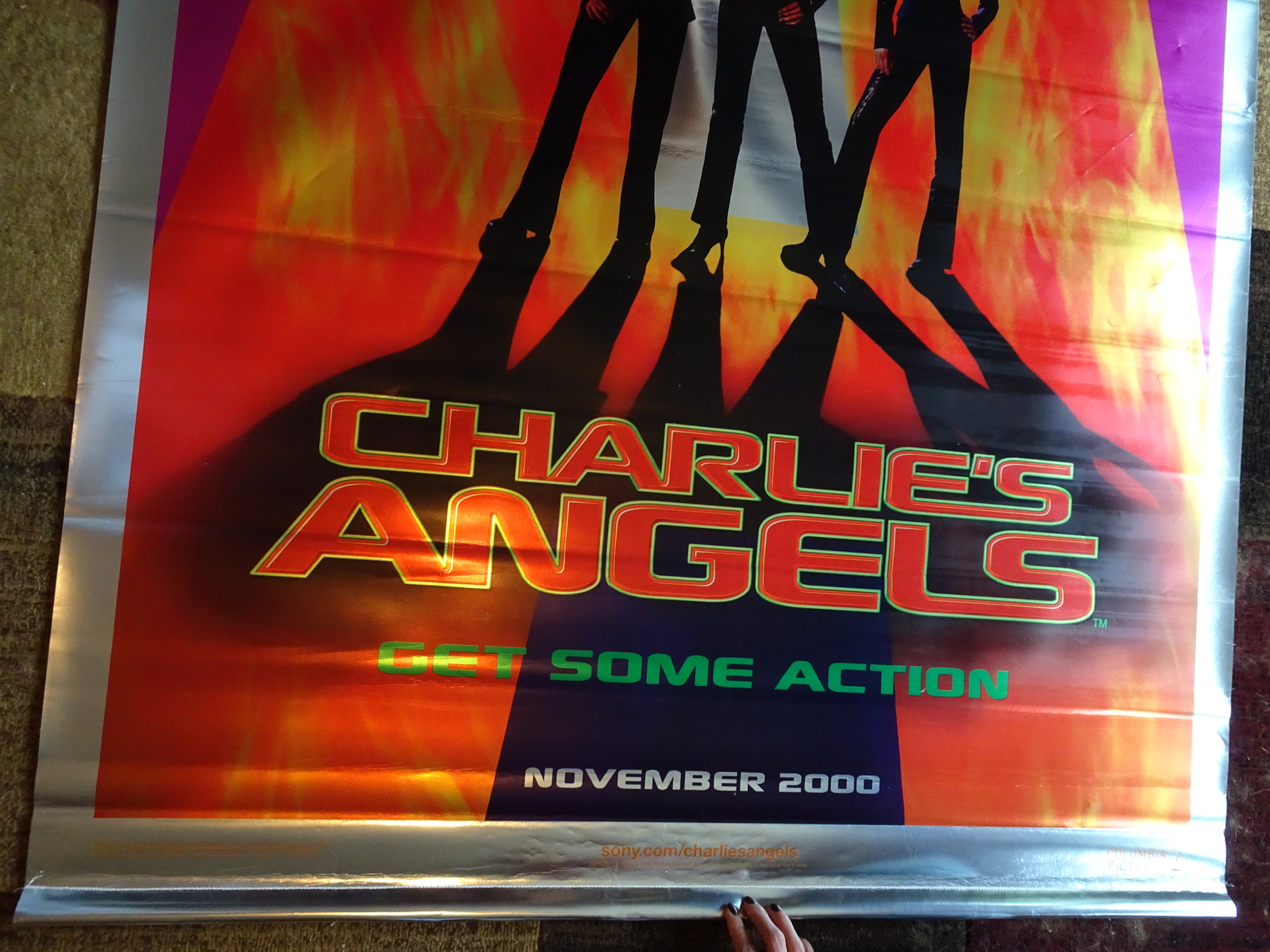 CHARLIE'S ANGELS - MOVIE BANNER WITH DREW BARRYMORE, LUCY LIU & CAMERON ...