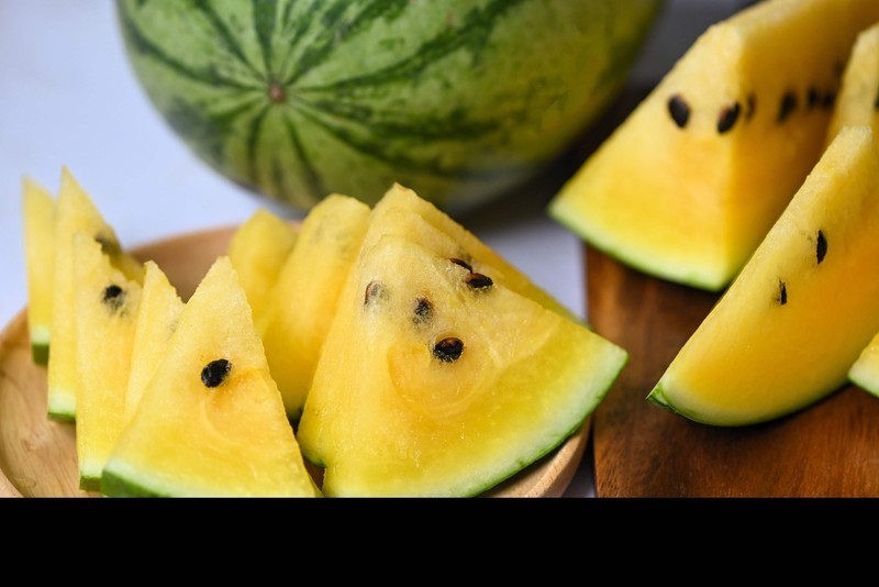 LKS 50 Yellow Flesh Yellow Crimson Watermelon Heirloom Sweet Melon ...