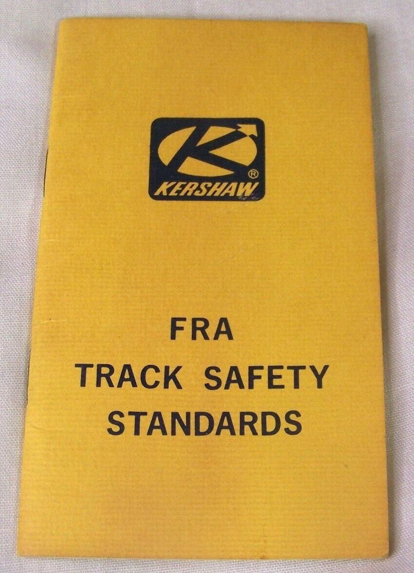 1972 KERSHAW FRA RAILROAD TRACK SAFETY STANDARDS BOOK TRAIN - 1900-Now