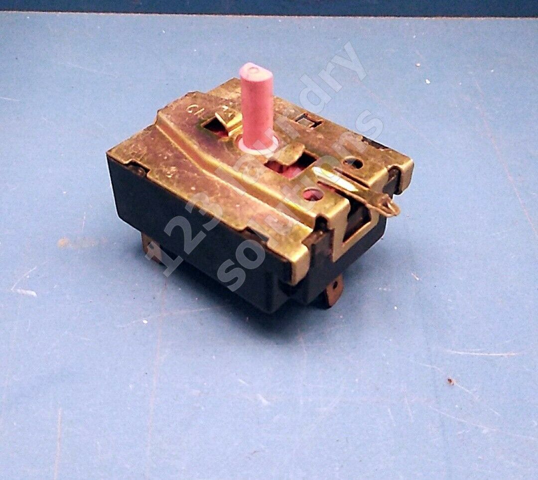 Washer Selector Switch 16A 120-240VAC For Wascomat P/N: 1316566 [Used ...