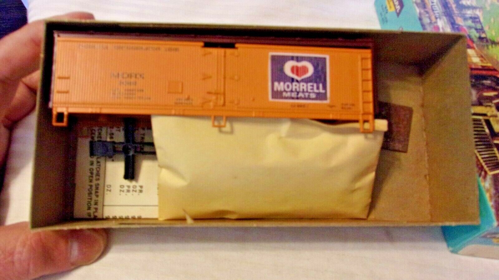 HO Scale Athearn 40' Scribed Reefer Box Car and 50 similar items