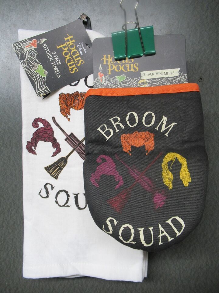 HOCUS POCUS Broom Squad 4pc. Kitchen Towel/Oven Mitt Set - Towels ...