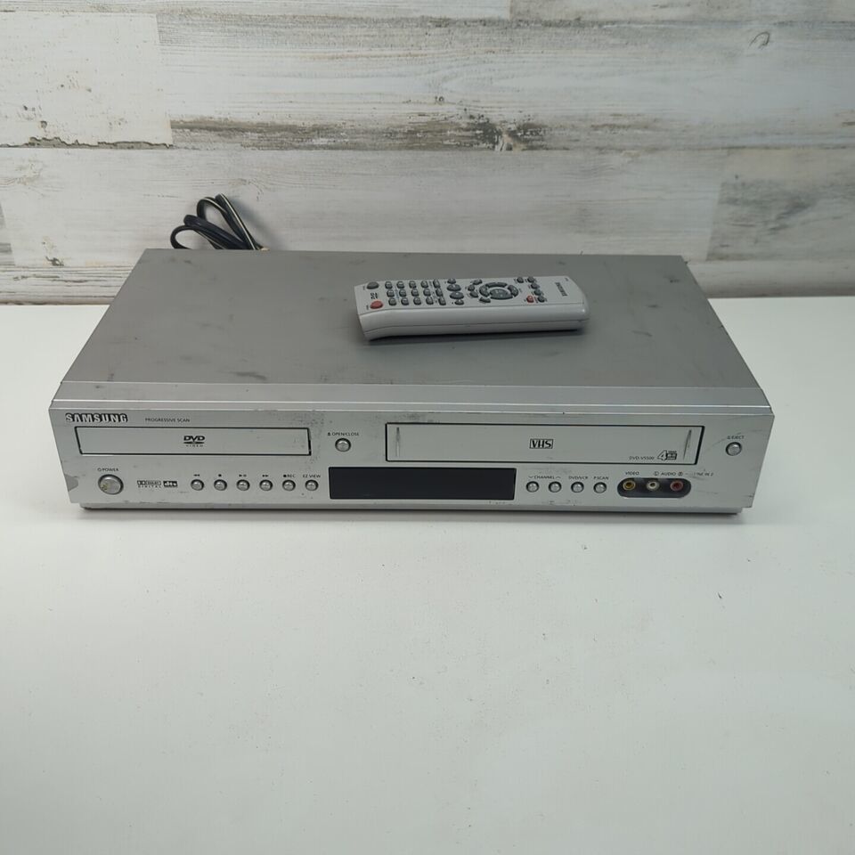 Samsung DVD-V5500 DVD/VHS Dual Deck Player *DVD Player Issue/VCR Works ...