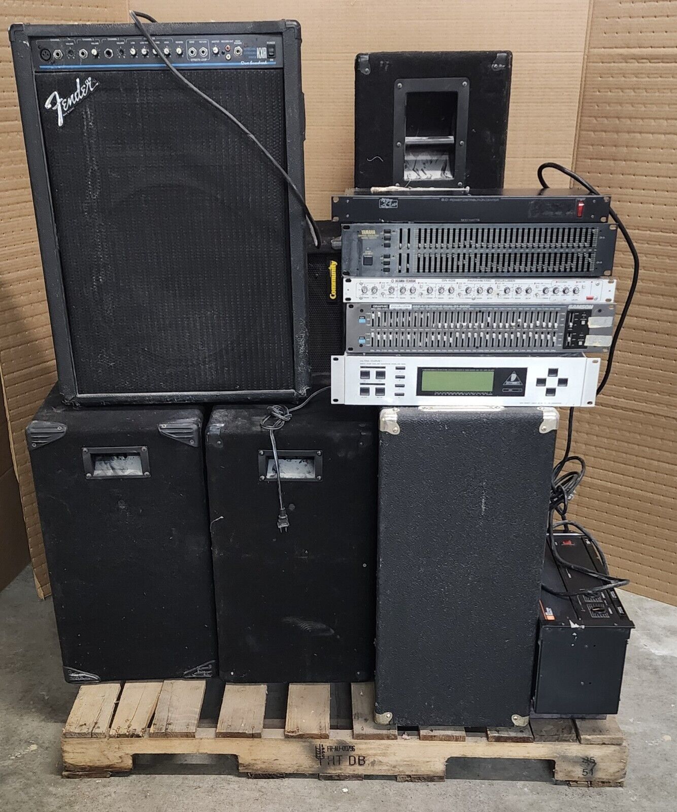 14 PC Vintage Pro Audio Sound Equipment Pallet, Fender, Peavey, Yamaha ...