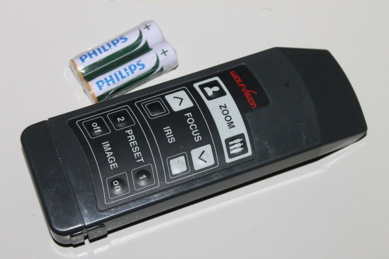 Wolf wolfvision CAMERA VISUALIZER Remote Tested w batteries - Remote ...