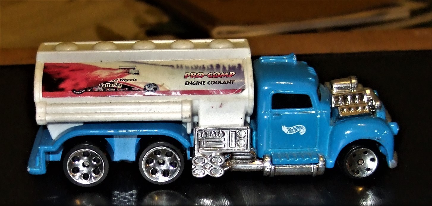 HOT WHEELS - HAULERS OVER THE "PRO-COMP ENGINE COOLANT" Tanker ...