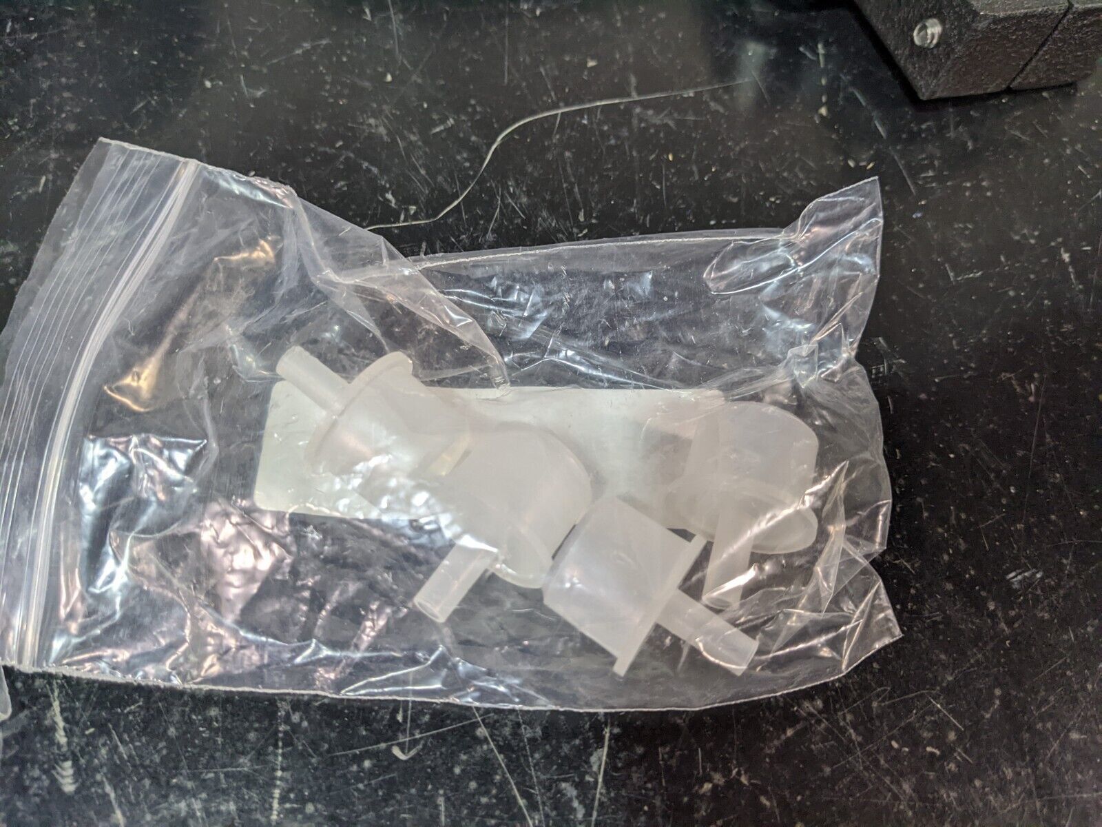 Smiths SurgiVet AES Active Evacuation System V7300 / LOT OF 2 WITH ...