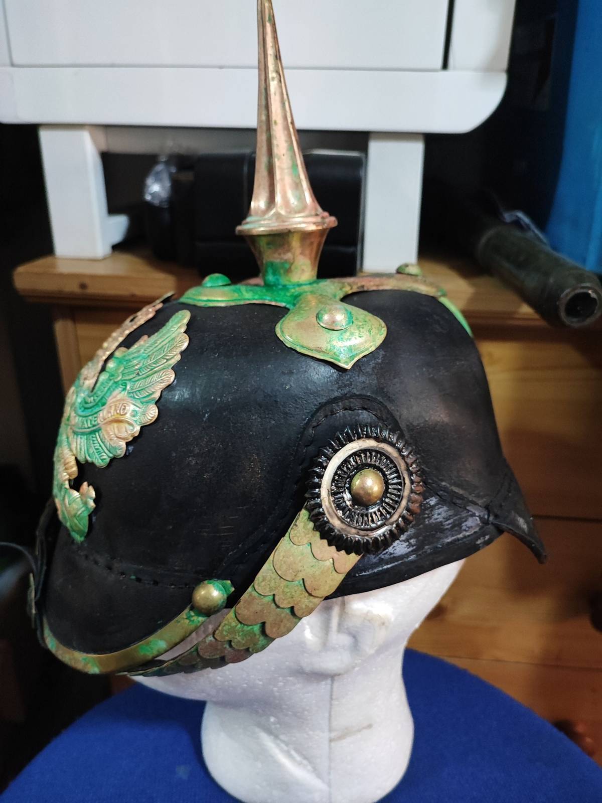 German Imperial Kaiser helmet WWI leather/brass Pickelhaube 1914 1st ...
