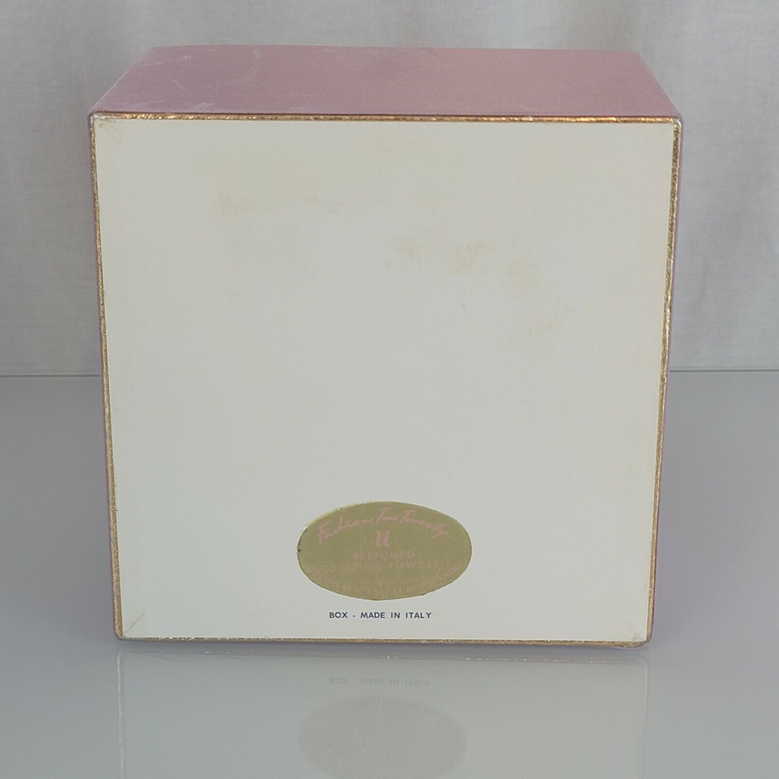 Fashion Two Tenty Perfumed Dusting Powder 6 oz with Puff in Purple Box ...
