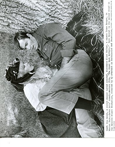Clint Walker Kim Novak Original Vintage 8x10 Photo #T3113 - Toys & Hobbies