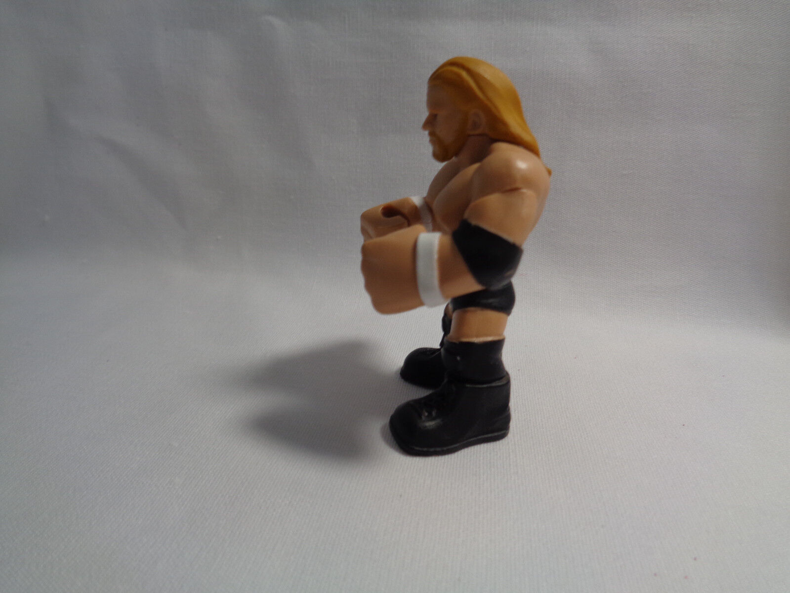 2010 WWE Wrestling Miniature PVC Figure - Action Figures