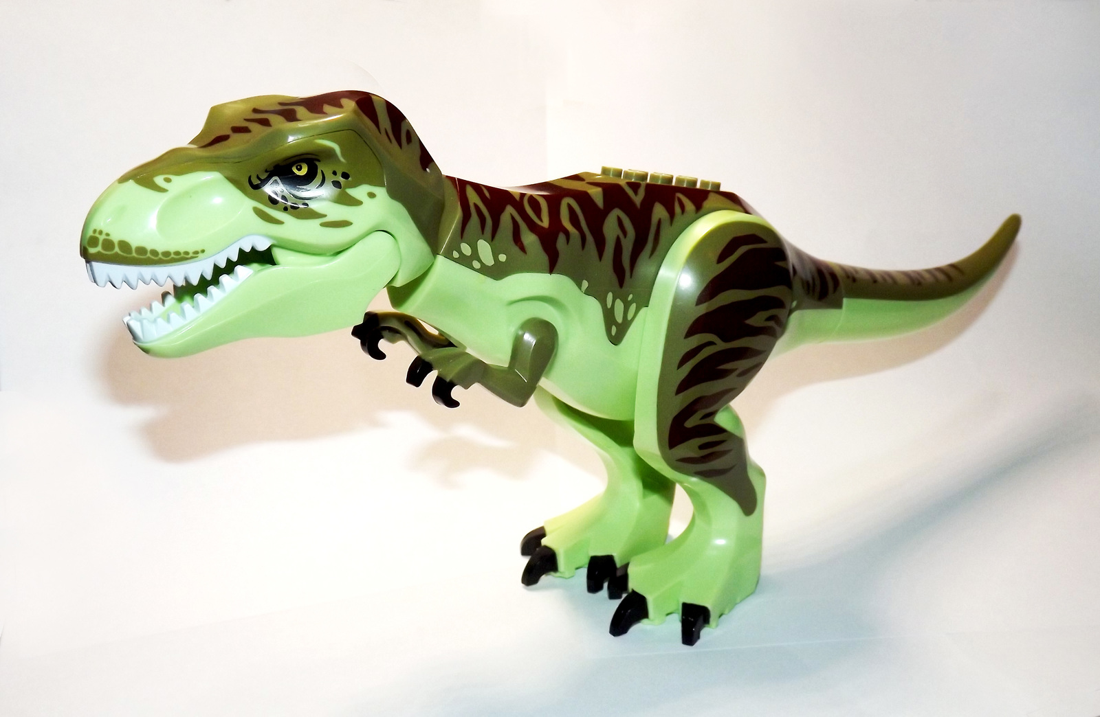 HG Tyrannosaurus Rex Large Green Jurassic World T-Rex Bricks ...