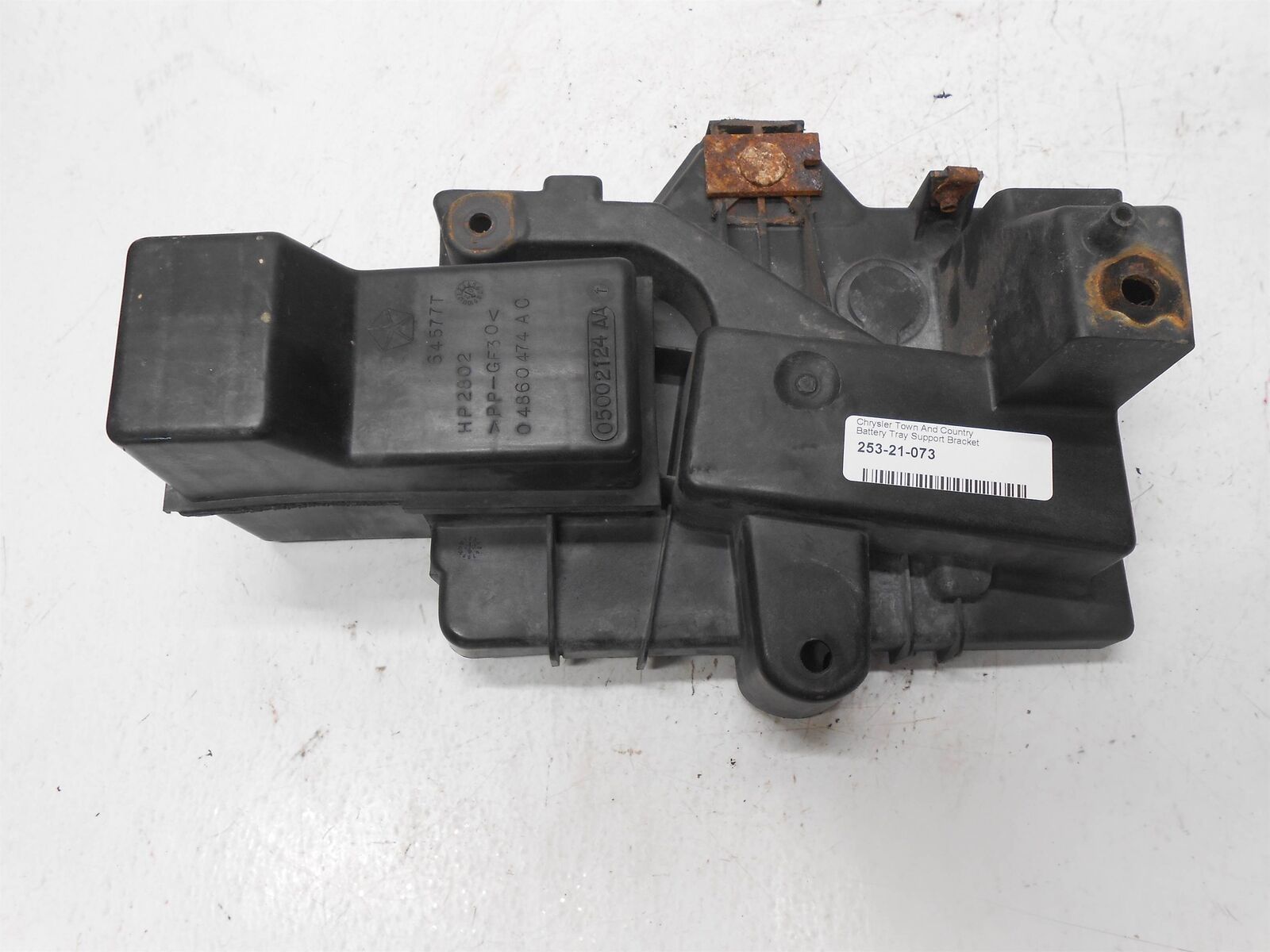 2001-2005 Doge Caravan Town & Country Battery Tray support Bracket ...