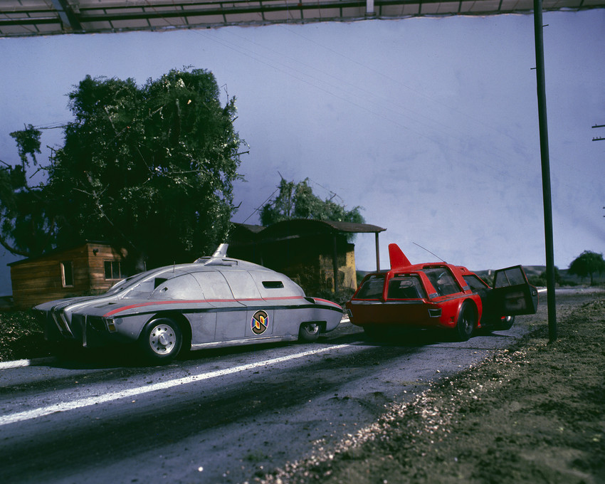 Captain Scarlet and the Mysterons SPV vehicle Spectrum Patrol Car 16x20 ...