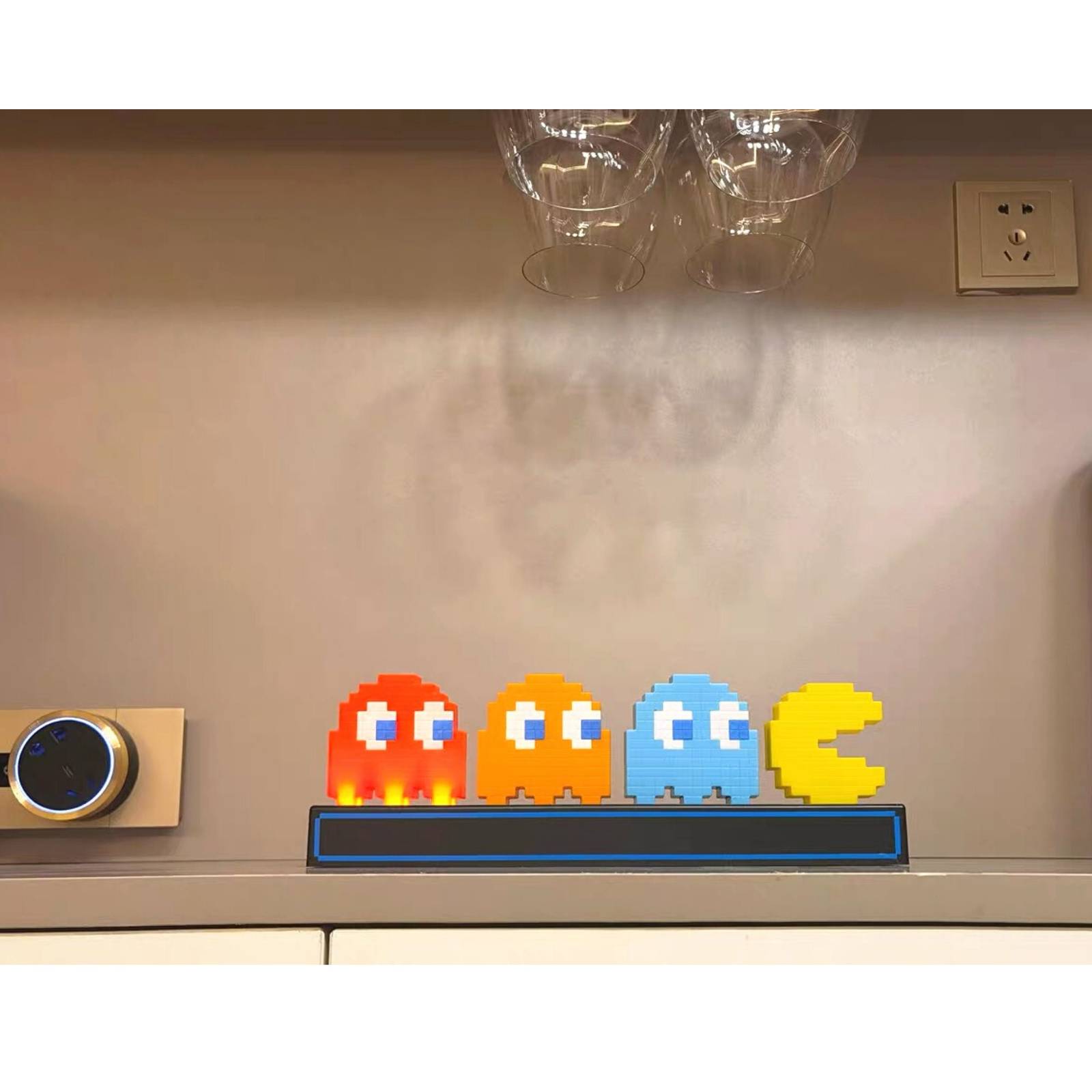 Pac-Man Inspired Pixel Night Light, PAC Man table lamp, Gaming Pacman ...