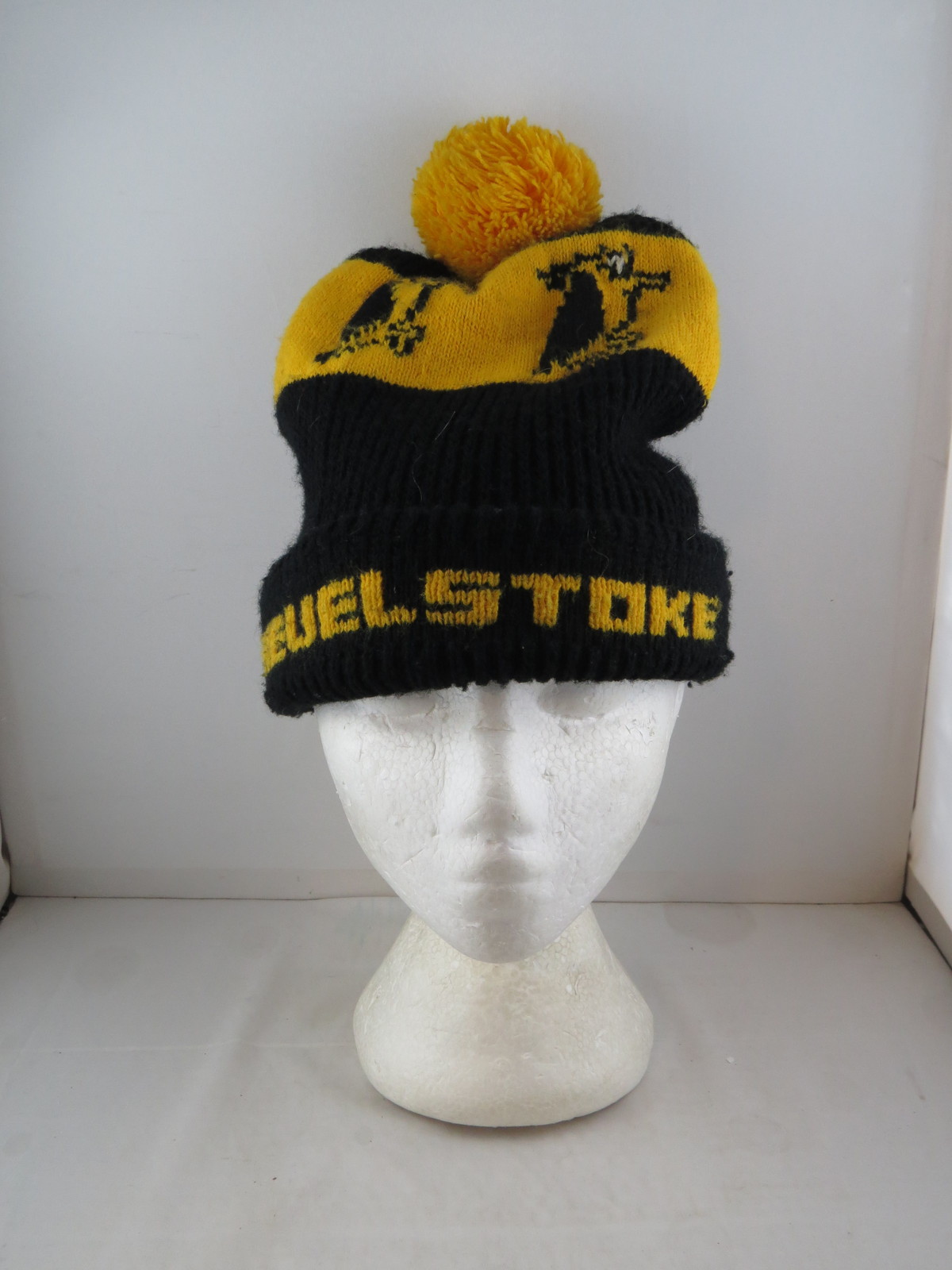 Vintage Beanie / Toque - Revelstoke Lumber Canada - Adult One Size Fits ...