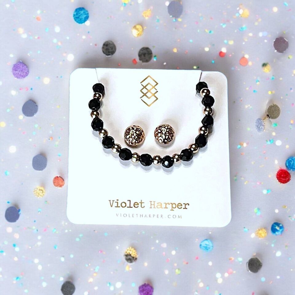Violet Harper earring and necklace set Brand and 50 similar items