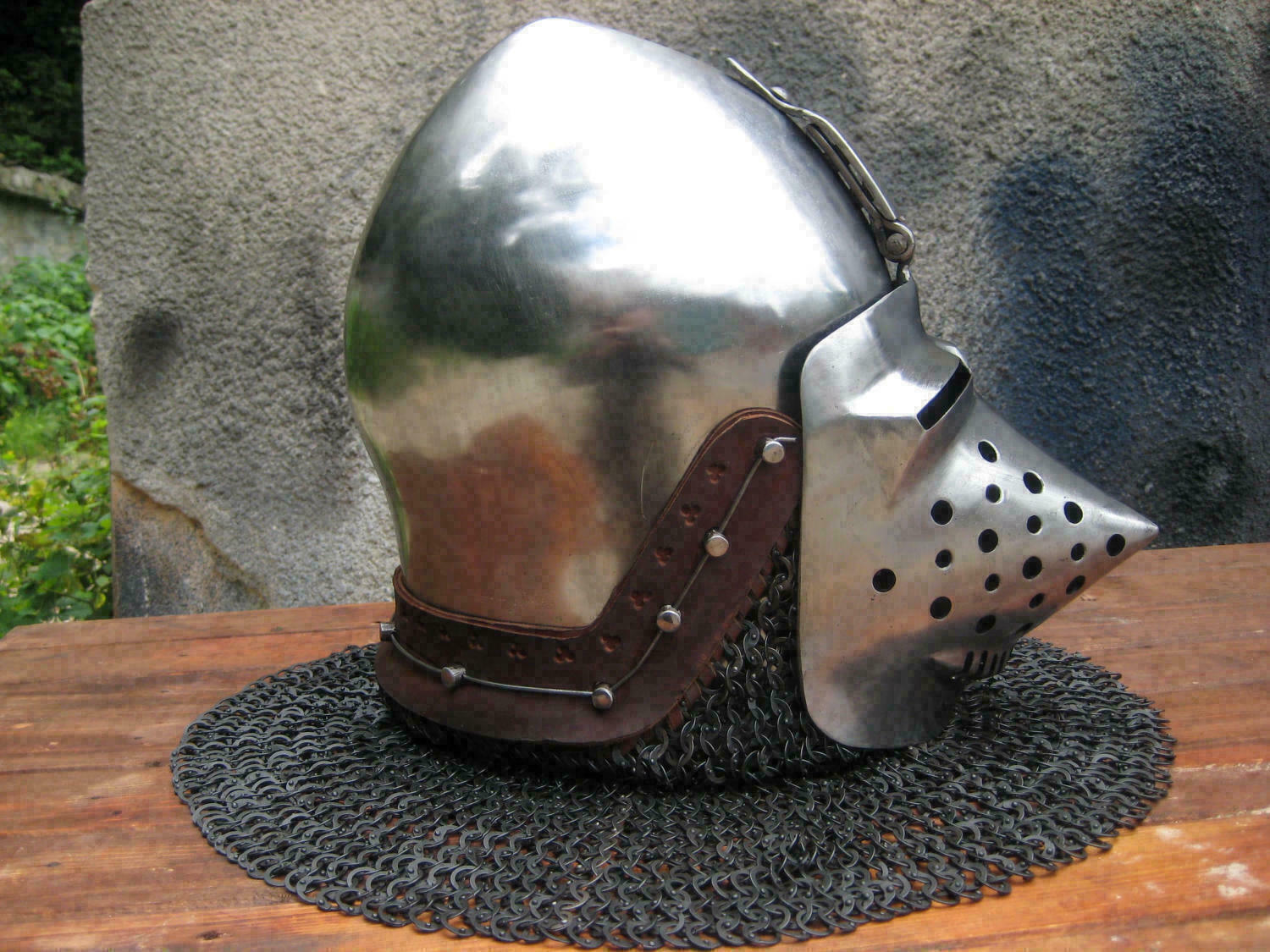 Medieval Helmet Pig Face Bascinet Armour 18 Gauge Helmet Chain Mail ...