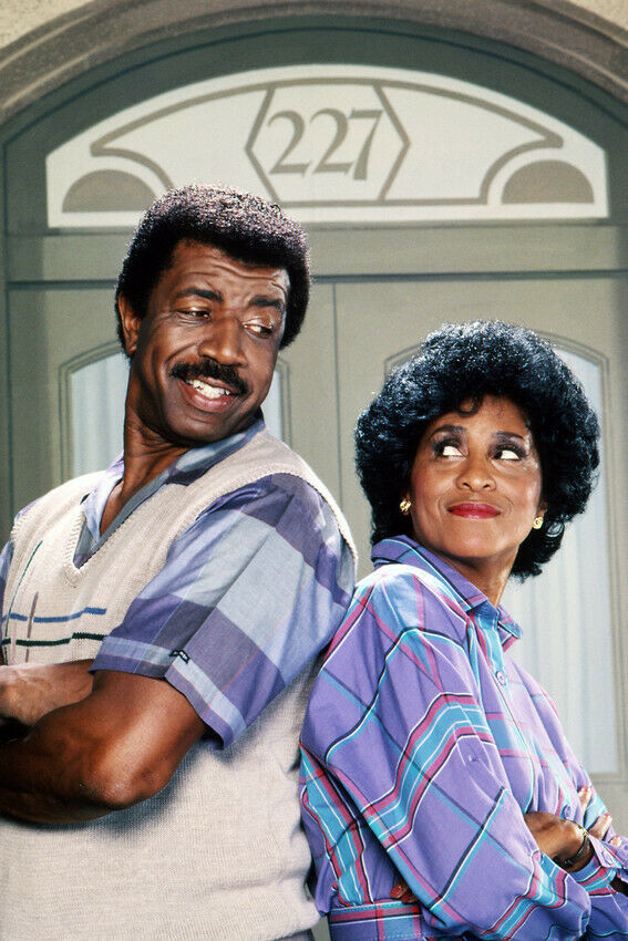HAL WILLIAMS, MARLA GIBBS 227 CAST PORTRAIT 24x36 POSTER - Everything Else