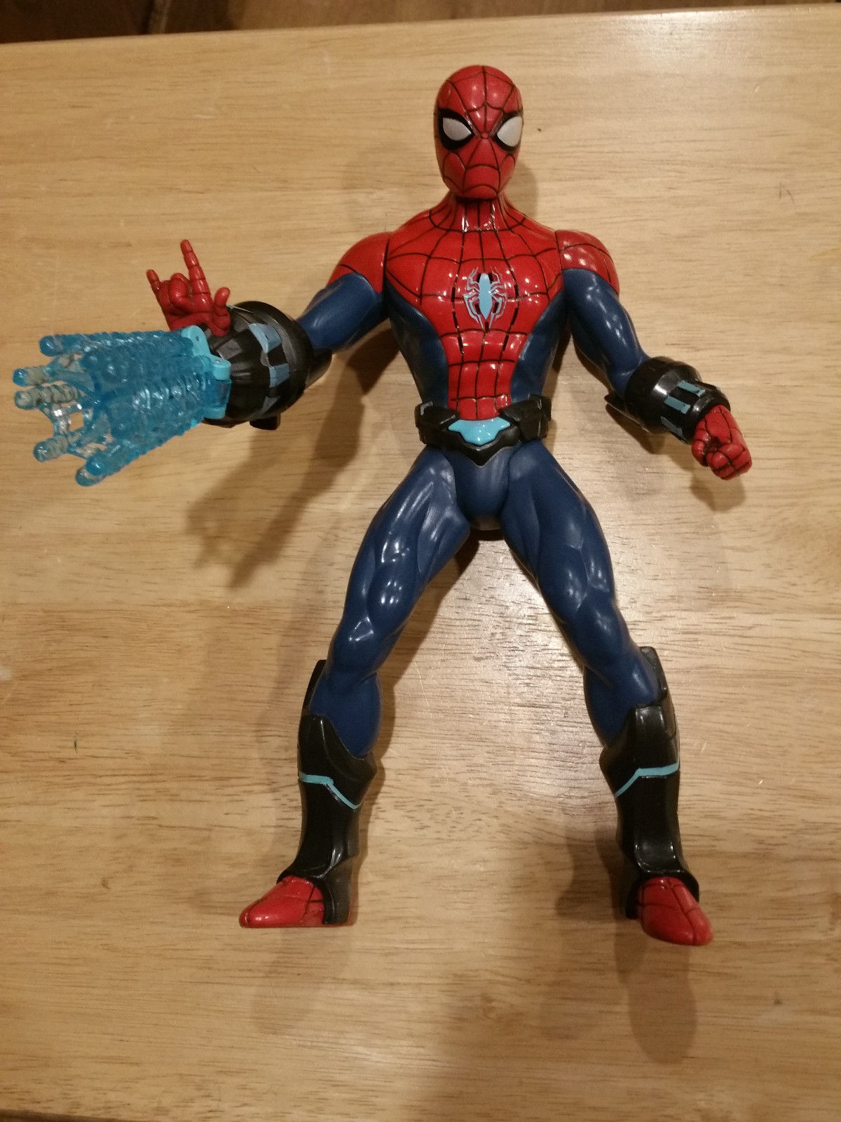 2012 Marvel Ultimate Electro-Web Spider-Man Spinning Web Attack Light ...