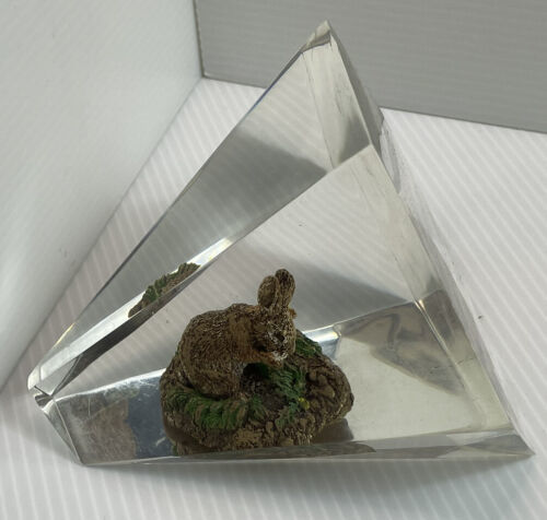 Vintage Solid Lucite Obelisks Diorama Rabbit Bunny Paperweight ...