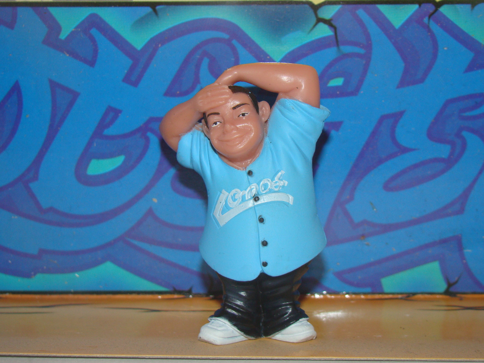 LIL' LOC STERS - SERIES 1 - 2001 Figurine - PORKCHOP - Action Figures ...