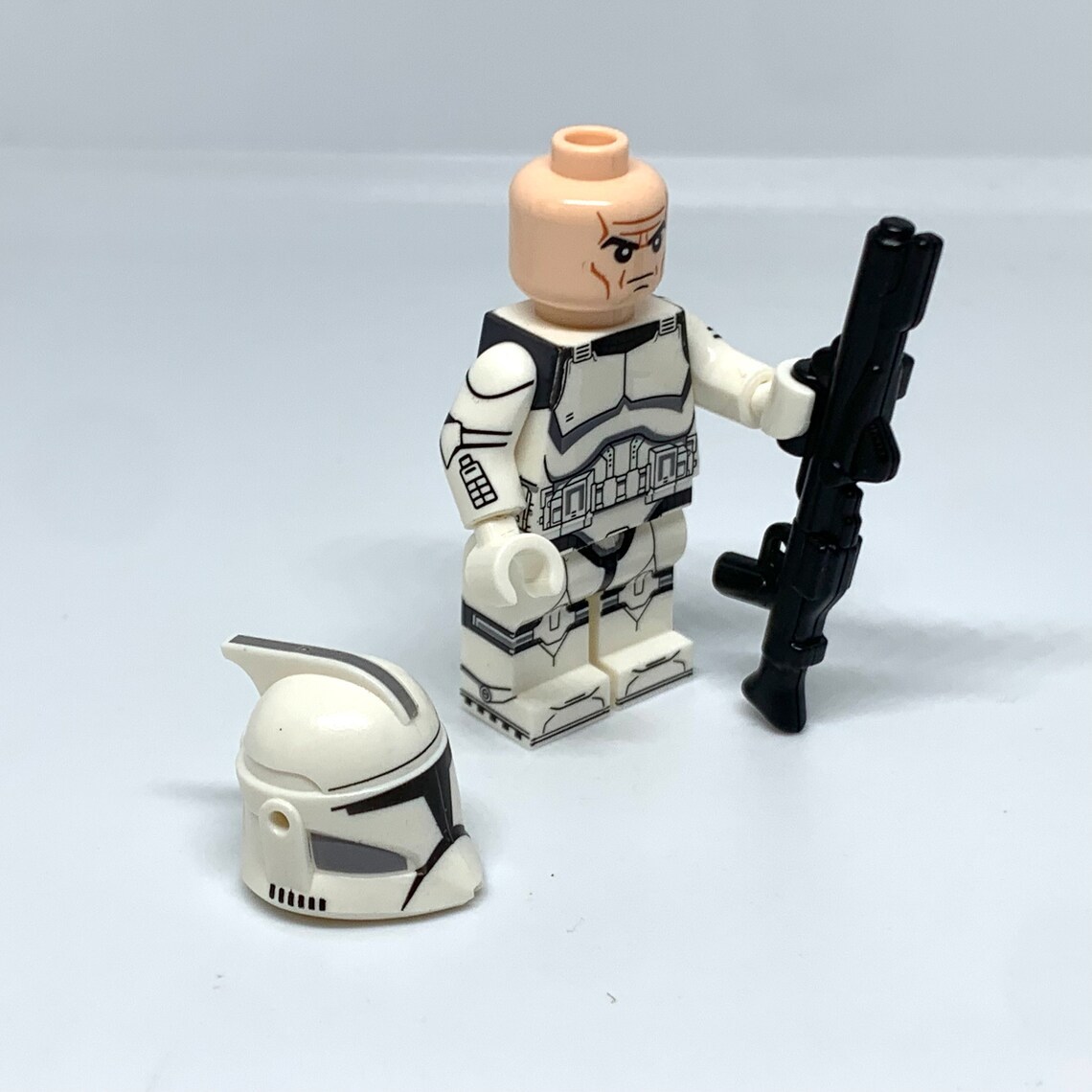 Phase I Clone Trooper Minifigures Star Wars The Clone Wars - Building ...