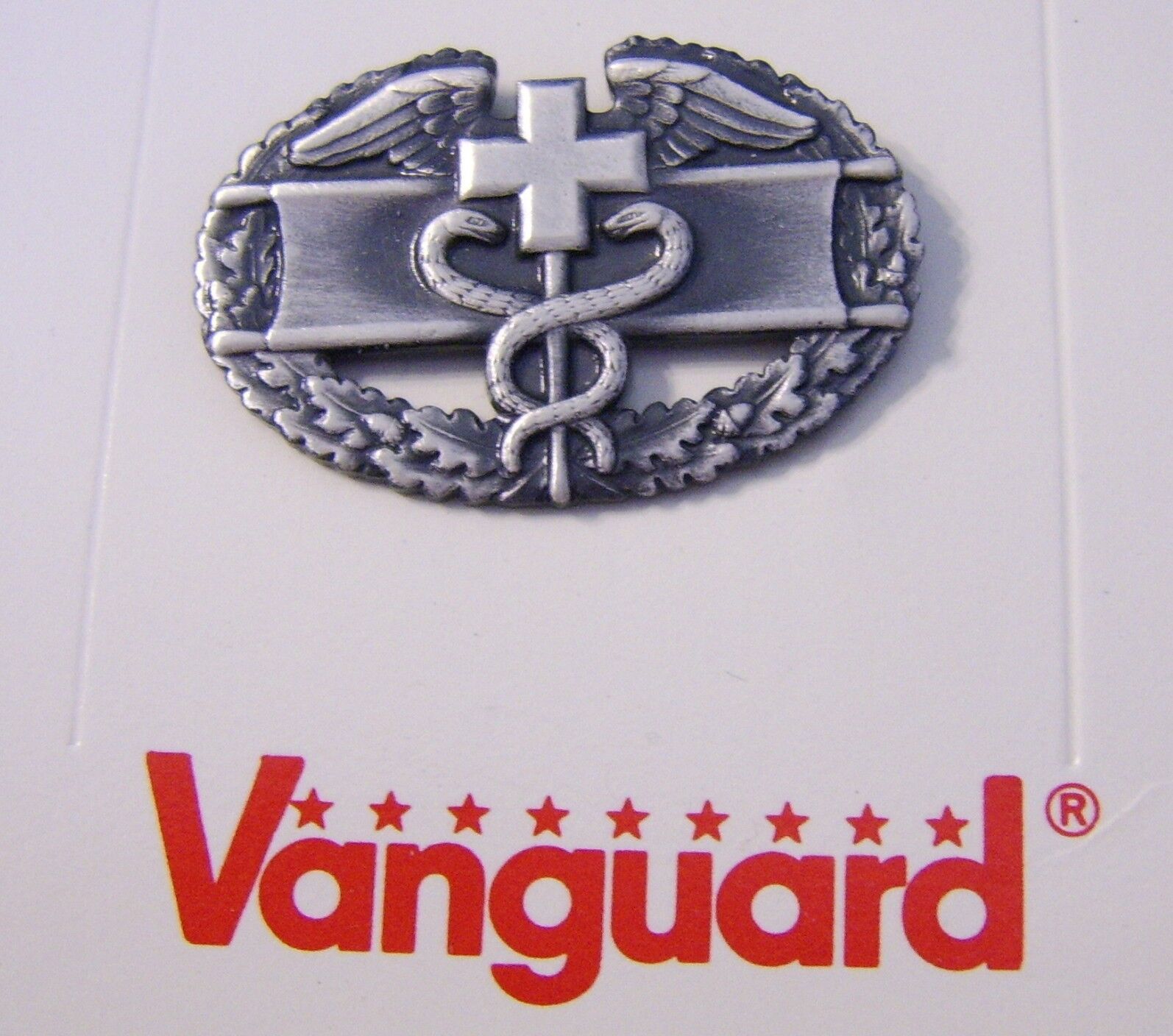 ARMY COMBAT MEDICAL BADGE ON VANGUARD CARD DEALER LOT OF 10 BADGES - Other