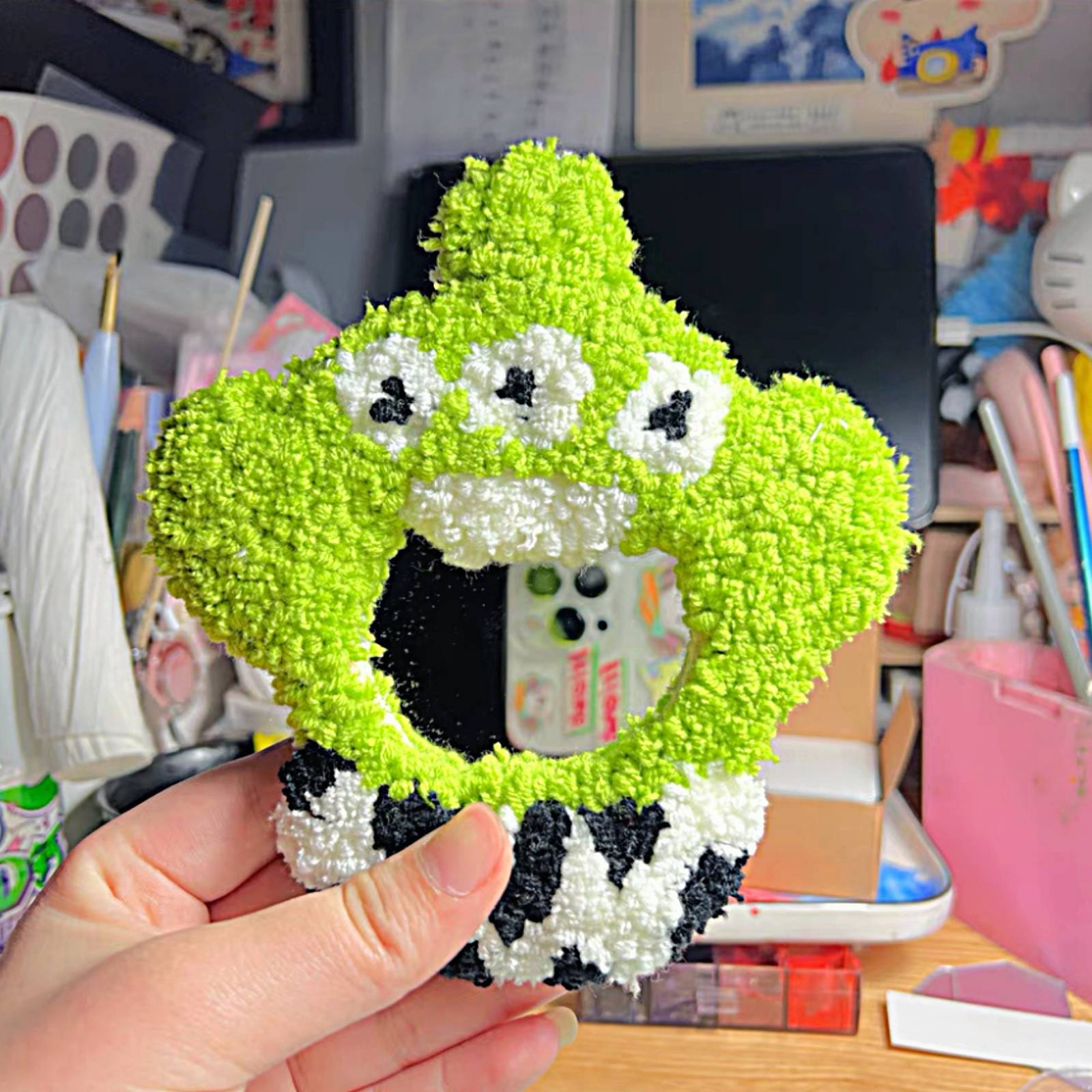 Super cute mini tufting mirror, Cartoon Toy Story Alien Tufted Rug ...