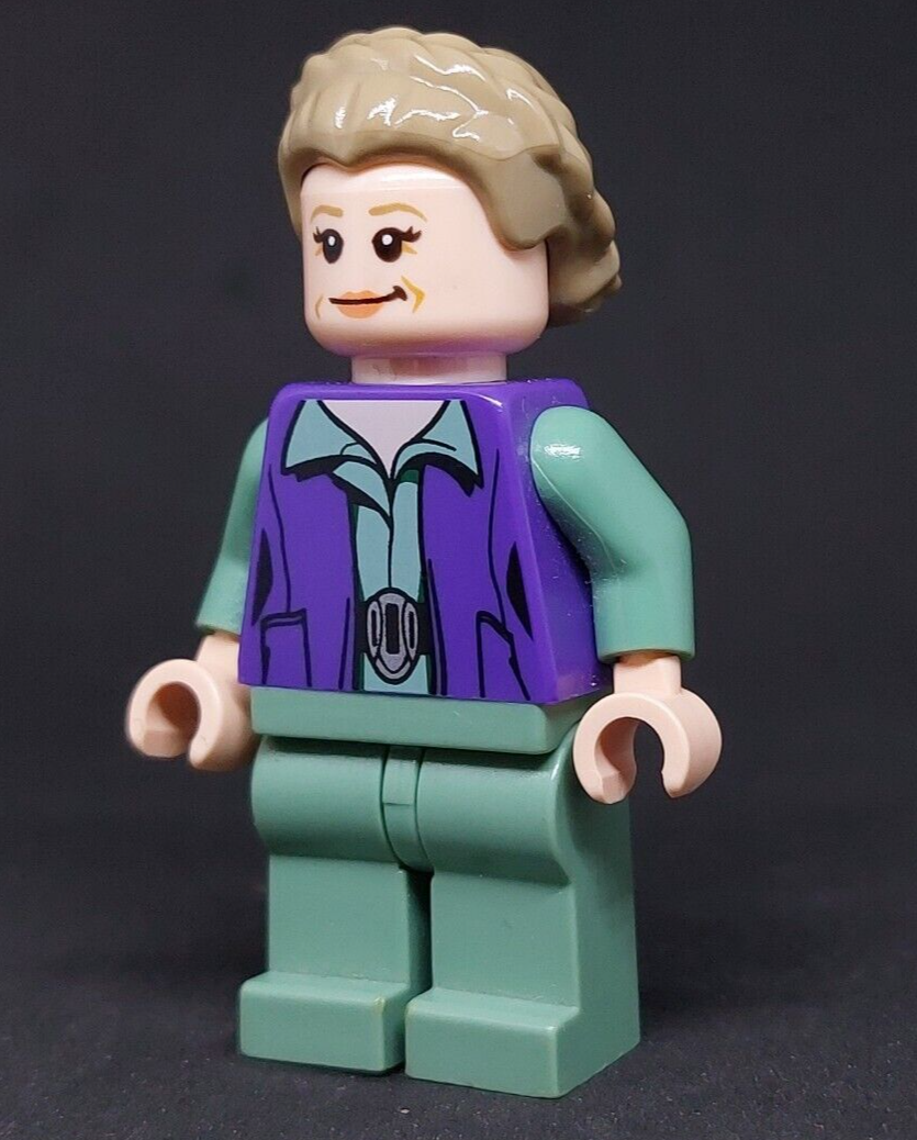 Lego Star Wars Minifigure General Princess Leia with Blaster From Set ...