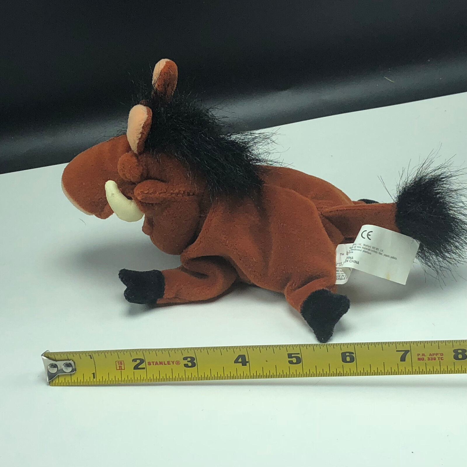 WALT DISNEY STORE PLUSH bean bag stuffed animal The Lion King Pumbaa ...