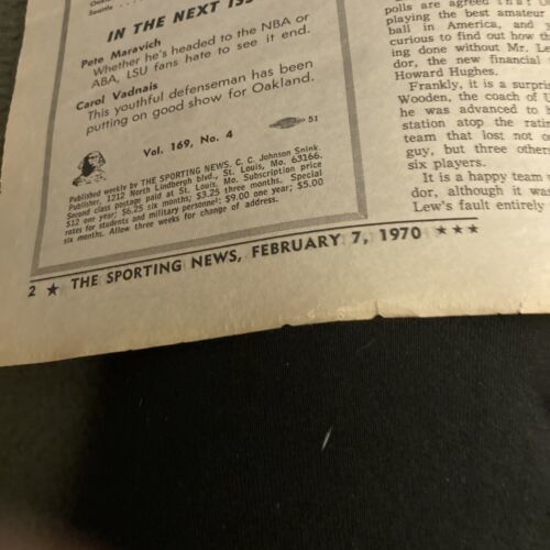 ATLANTA HAWKS 1970 LOU HUDSON PICTORIAL COVER FEATURE No Label SPORTING ...