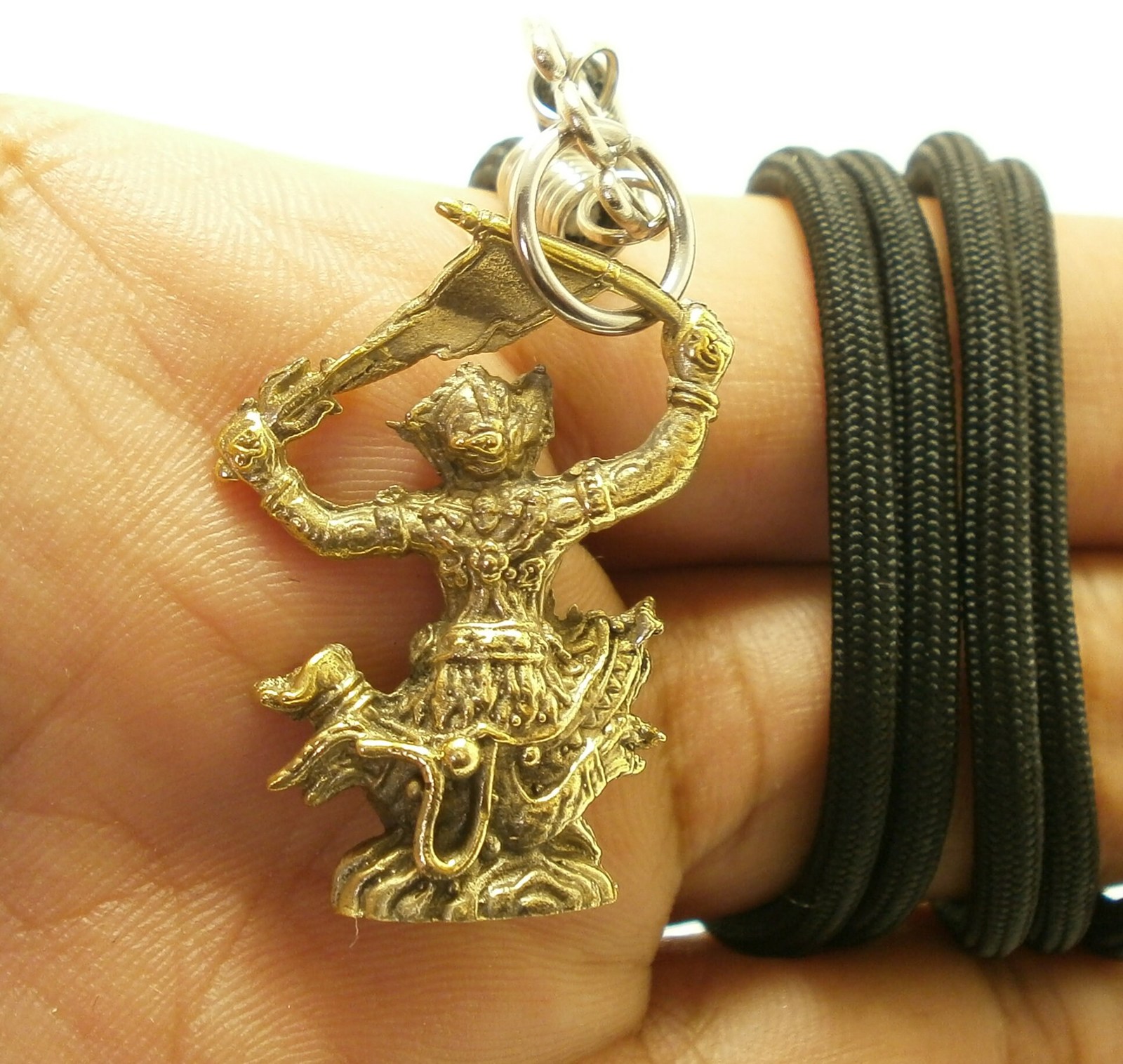 Lord Hanuman monkey king raise war flag Ramayana Hindu Muay Thai life protection - Amulets