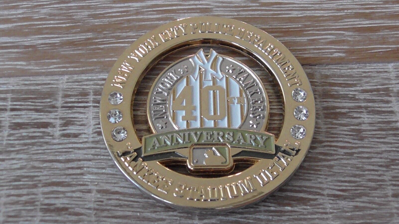 NYPD New York Yankees Yankee Stadium Detail 40th Anniversary Challenge ...