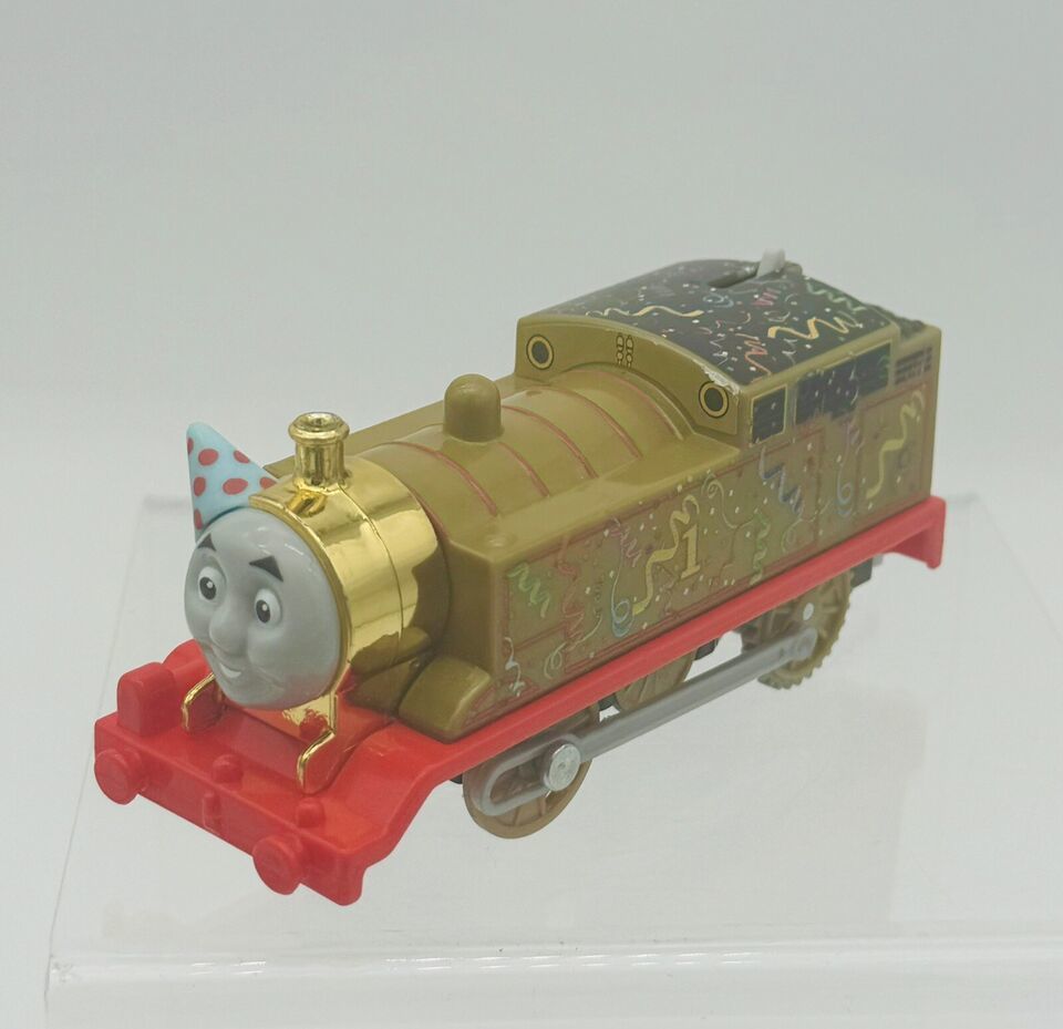 THOMAS & FRIENDS Trackmaster 2020 75th BIRTHDAY Motorized Golden Train ...
