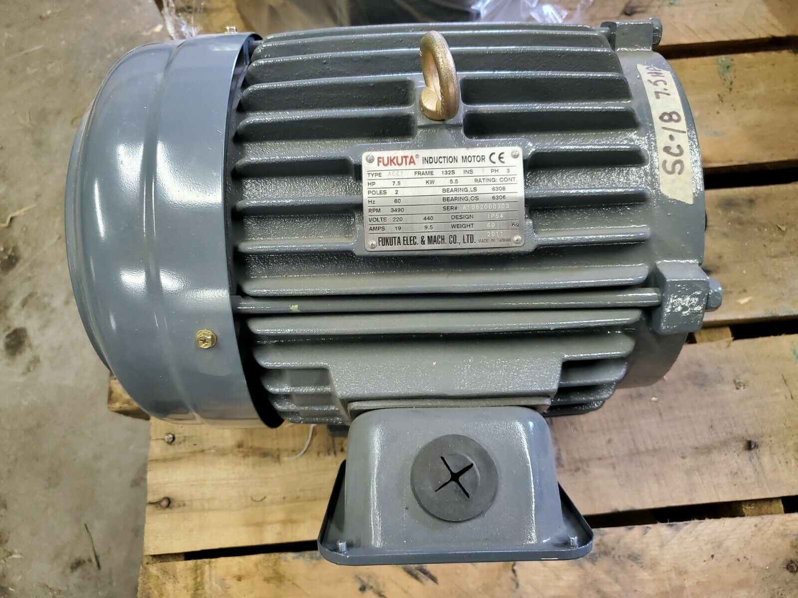 3 Phase 3490 RPM TEFC Electric Motor 132S Frame Type AEEF - General ...