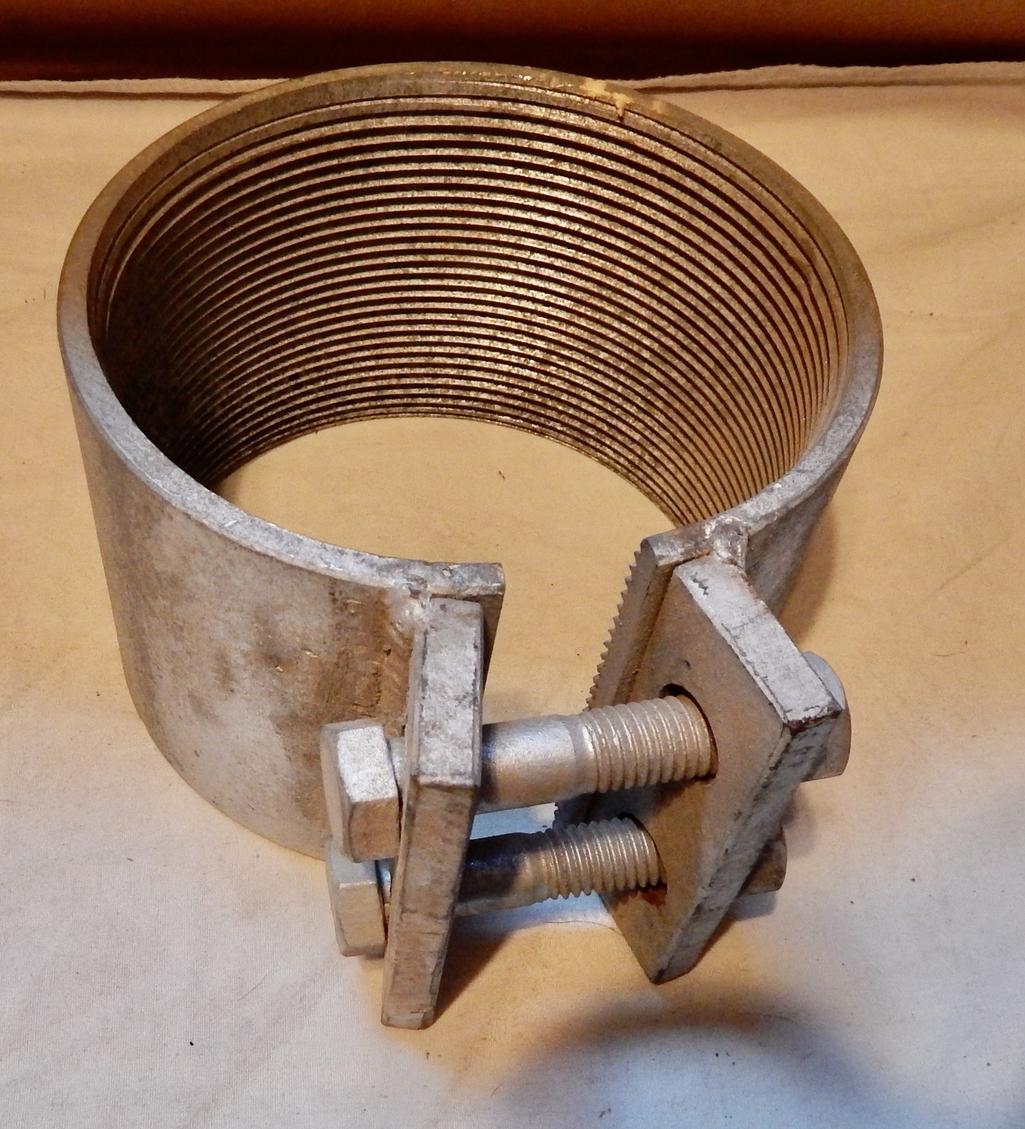 4” SSP-400 Split Couplings Threaded For Rigid Steel Conduit Zinc Plated ...
